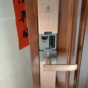 肥沃de宝剑w 