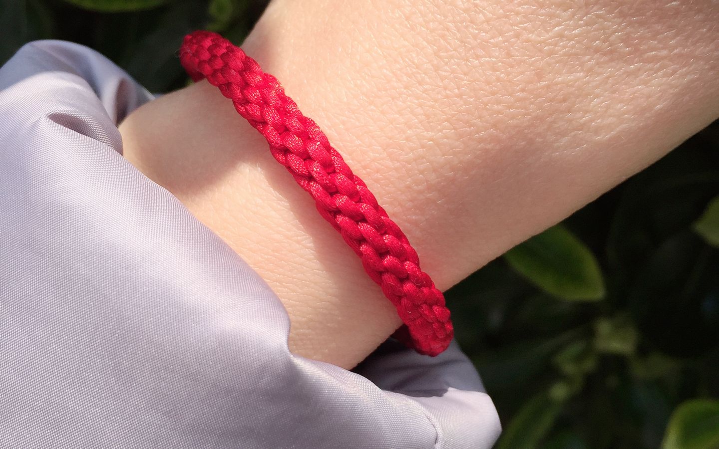 8股辫红绳编织手链一款简单的亲子手工教程