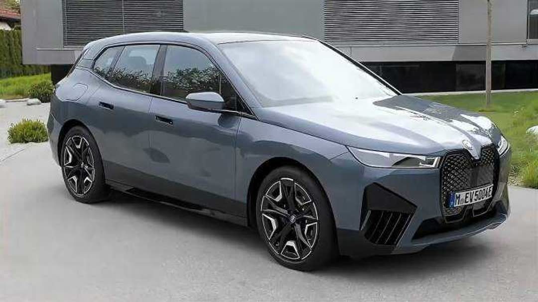 2022款宝马iX 纯电动宝马SUV 外观内饰及动态驾驶展