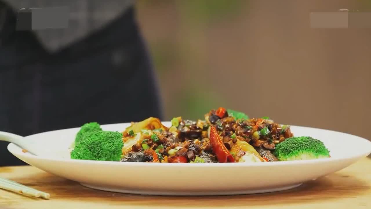 鲁菜大厨做海鲜,海参也能家常做,简单易学健康美味!