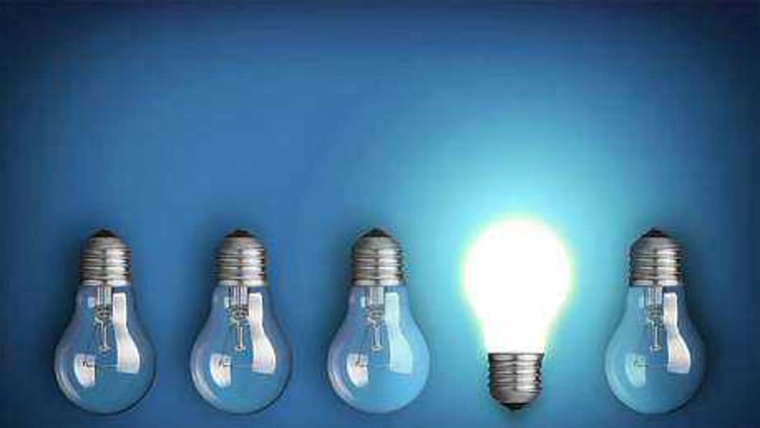 教育的目的不是灌输而是点亮