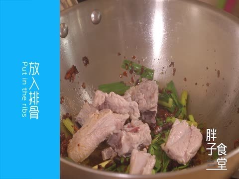 营养又大补的土豆炖排骨