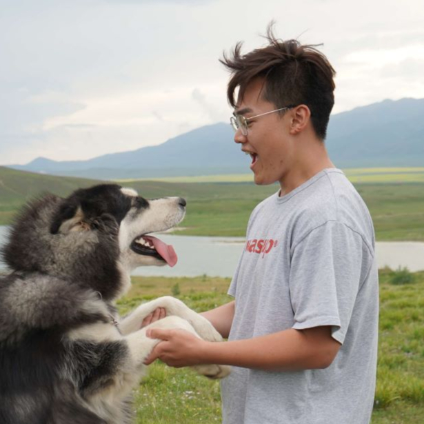 贾维斯要走遍世界 