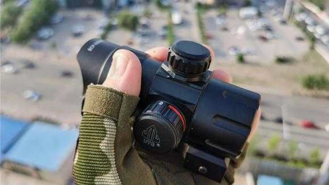 红点到底能看多远?楼顶测试200元出口UTG红点绿点