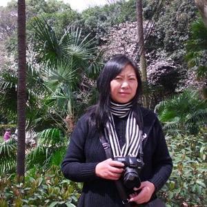 六零后摄像师现在带孙子 