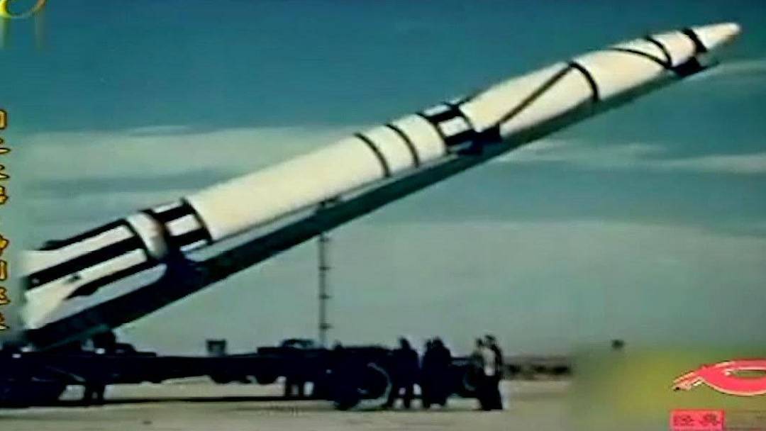1966年,中国发射第一枚导弹核武器,精确度震惊世界
