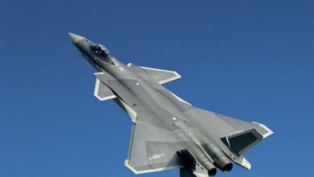 推力比F-119多4吨,但推重比都是10,涡扇15能碾压吗?