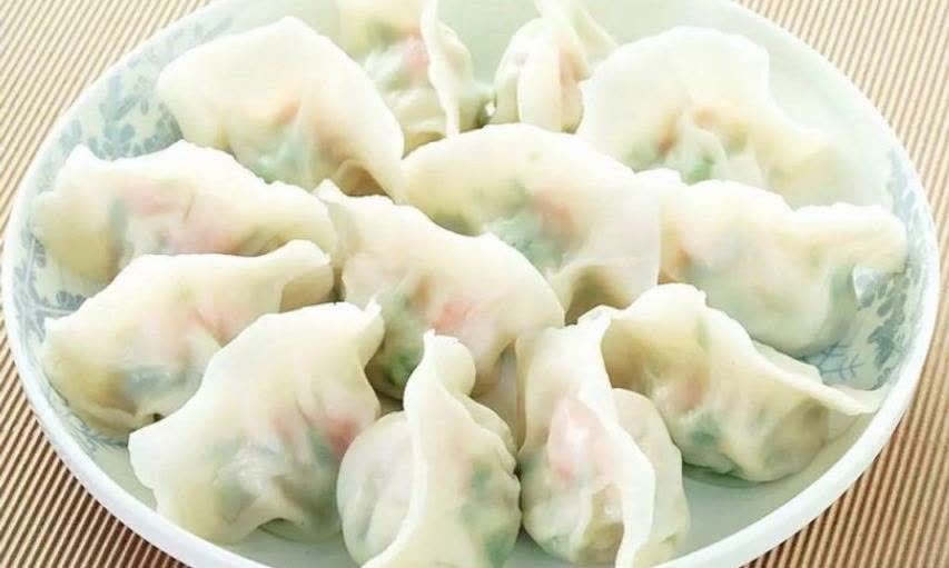 中国到底饺子在美国大火?老外:刷信用卡也要吃