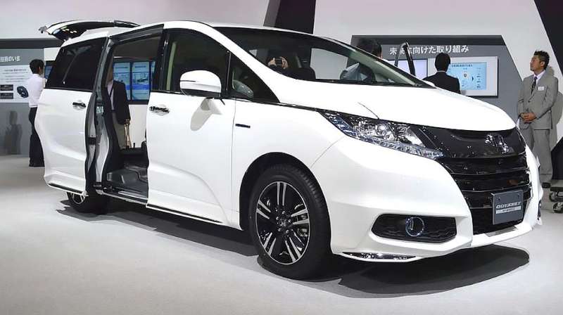 本田动真格了,新MPV比别克GL8帅10倍,开出去让埃尔法五体投地!