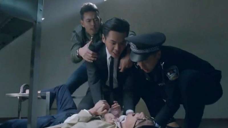 法医秦明:恐怖派对惊现女尸,凶手用心理学杀人,冤冤相报何时了