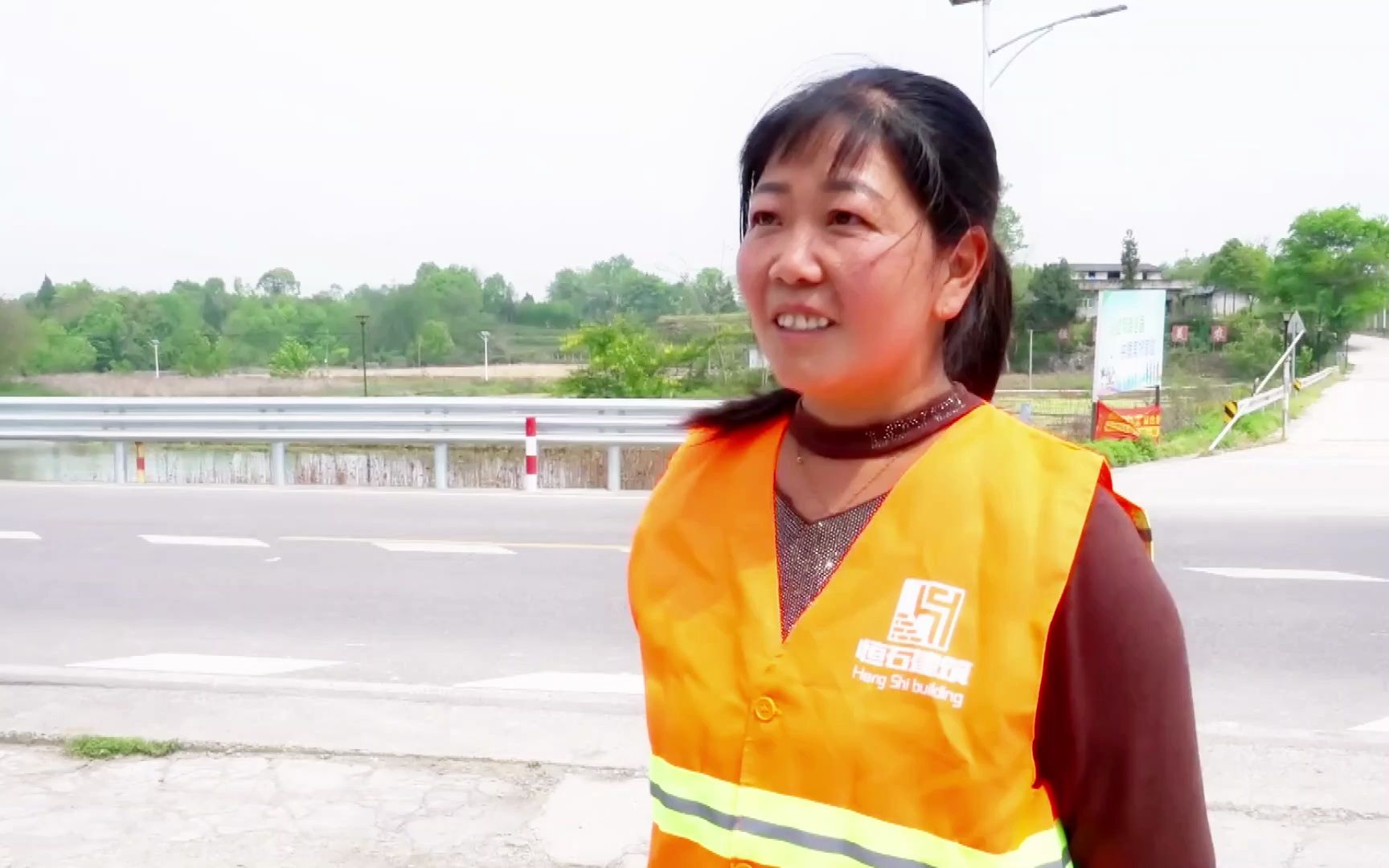 ...进一步提高养护质量和服务水平,群众爱路护路“主人翁”意识不断...