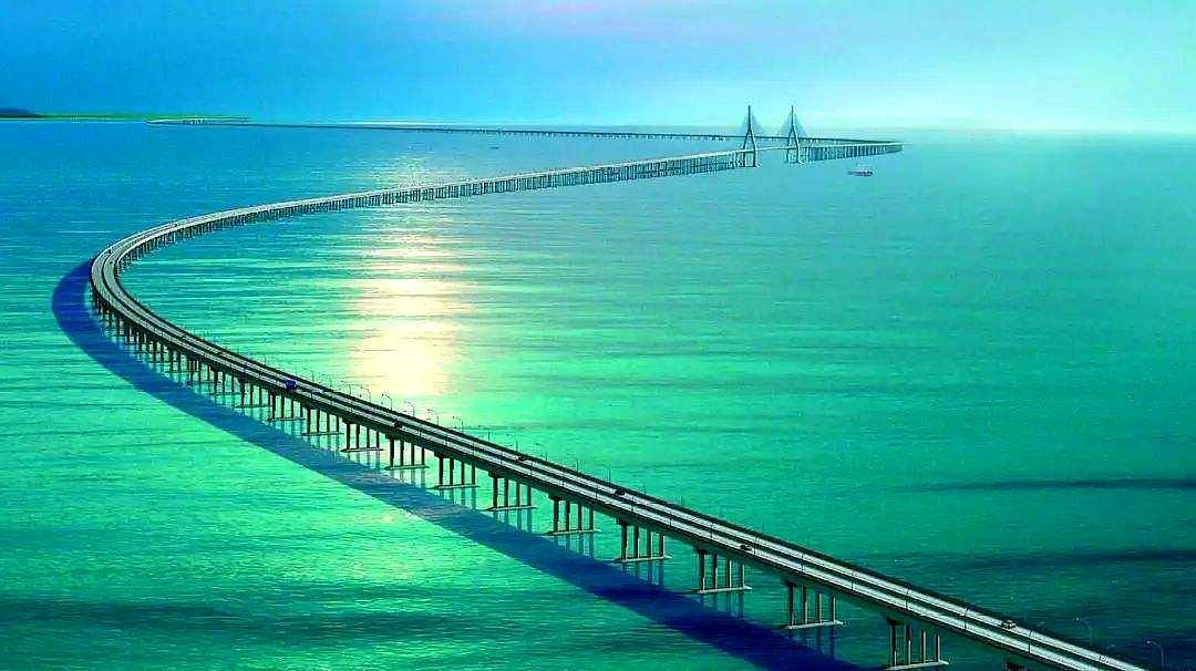 令全球佩服的港珠澳大桥,为何成外国人眼里的恐怖之桥