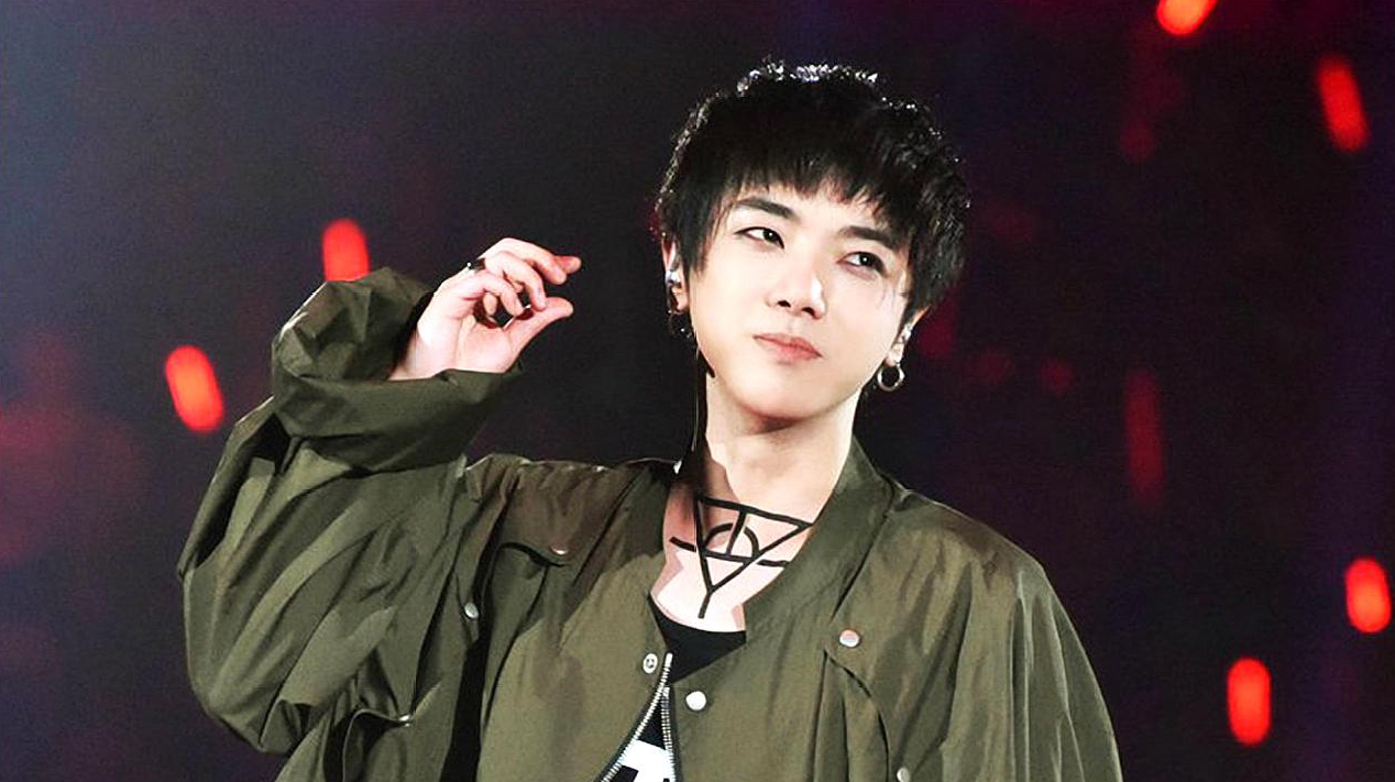 华晨宇到底有多宠粉?宁愿自己被罚12万,也要坚持与粉丝合唱此曲