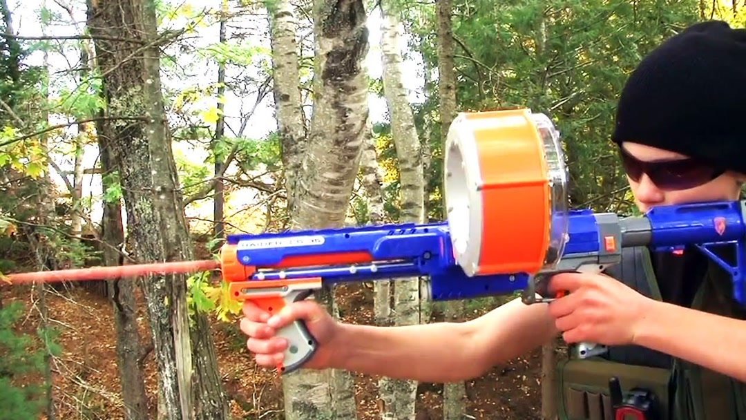 真人CS:超神狙击手一招毙命!