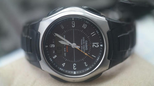 光动能表与光波表,它们各自的工作原理是什么?今天算长见识了