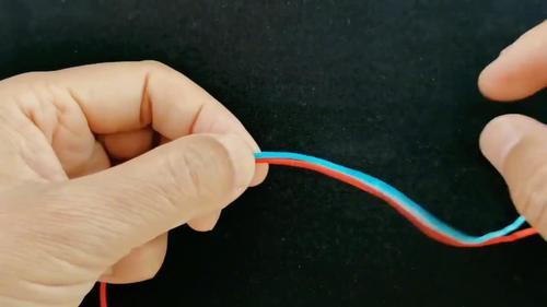 金刚结:最常用的基础结之一,手链、项链经常用到,详细编织教程