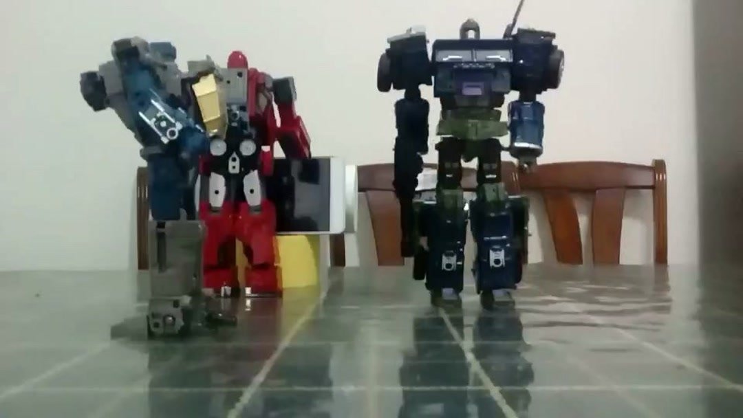 小杨定格动画之变形金刚1