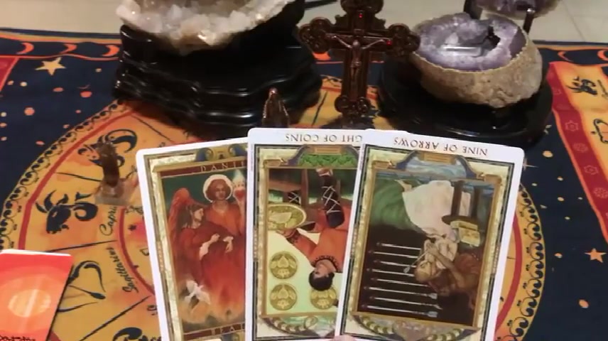 塔罗牌占卜复合,该不该放下前任? 会不会跟前任复合?