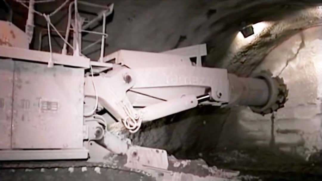 这些工地施工作业的机械,非常强大!一开始我就服了