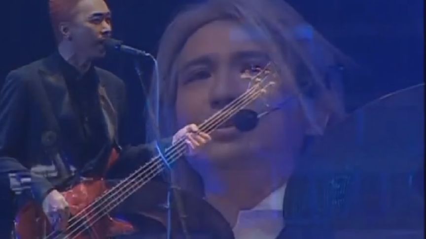 BEYOND03年北京演唱会《海阔天空》,更多的还是思念家驹