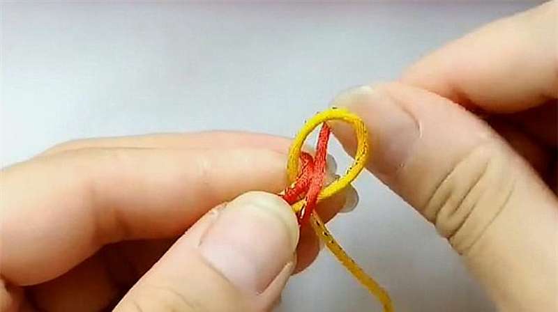 金刚结开头编织教程,这手速,真是我见过最快的!