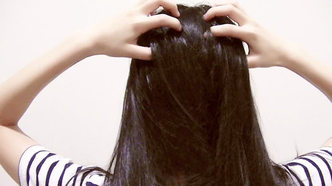 按摩梳头法,疏通十二经络、按摩多个穴位,提高免疫力,防治疾病