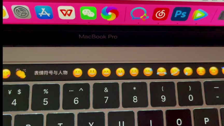 突然发现:微信的程序员把他这一个月上班的心情都做成了表情包ߐ