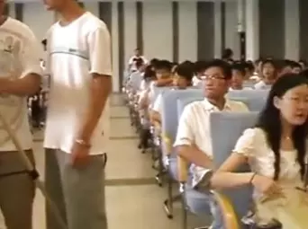 哈尔滨工程大学2系08届本科生毕业典礼01