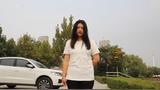 无赖大街上碰瓷美女,美女大喊无赖的钱包不见了,无赖爬起来就找