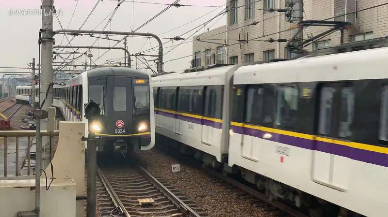 地铁车库你见过吗?实拍上海地铁0334列车,出石龙车库
