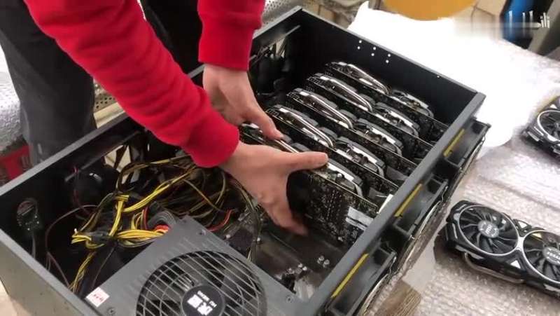 如何快速组装一台高算力矿机电脑 今天分享经验