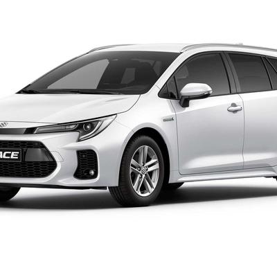 ...在日本品牌的小型车上并不少见,这就是徽章工程;铃木的新车型Swace...