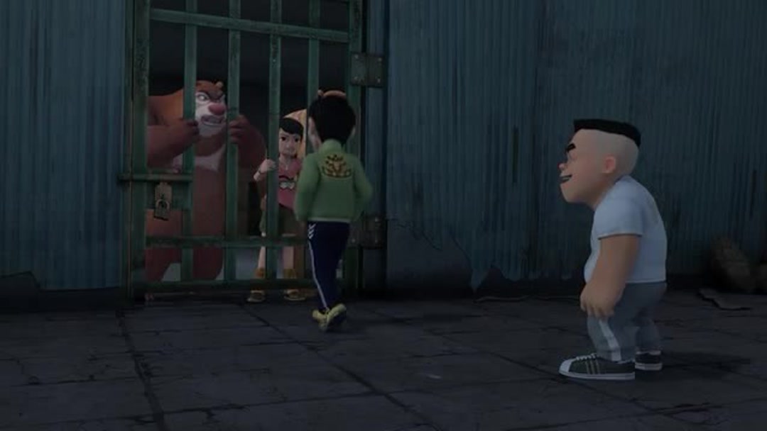 熊出没之探险日记～赵琳用回形针开锁被发现