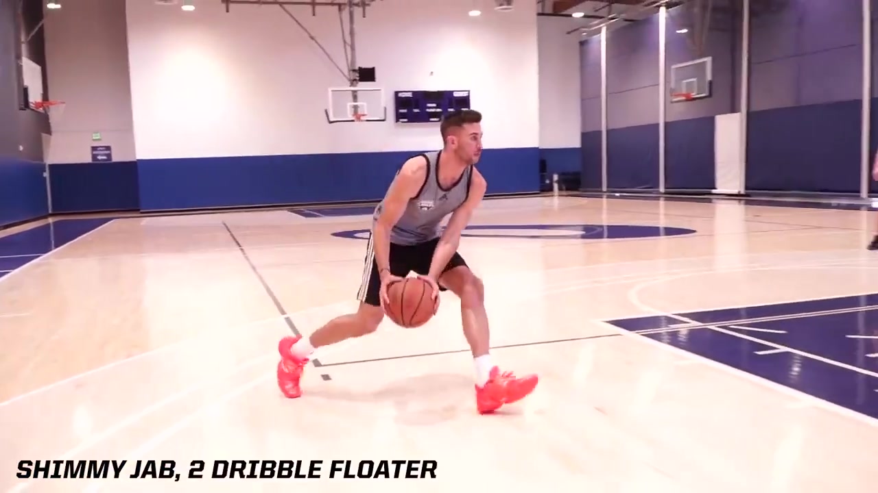 【篮球教学】训练师Jordan Lawley教你十个实战性超强的组合动作包,...