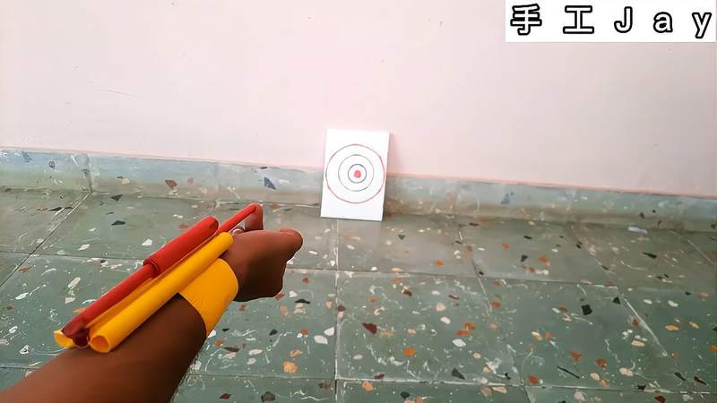 用简单的材料做一个蛛丝发射器