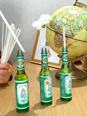 原来花露水还能这么用呀!用这个香薰挥发棒把花露水挥发到空气中,...