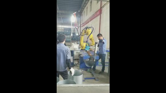 圆形钢管激光焊接高清视频,看完涨知识了!