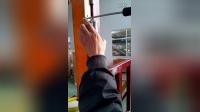 1.闭门器的安装