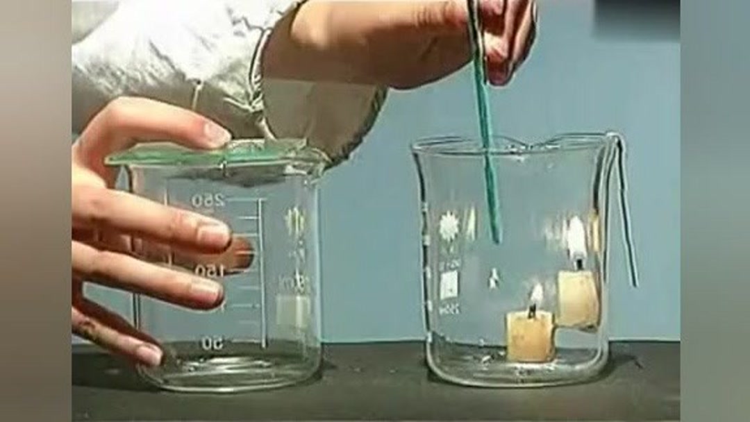 二氧化碳性质演示实验