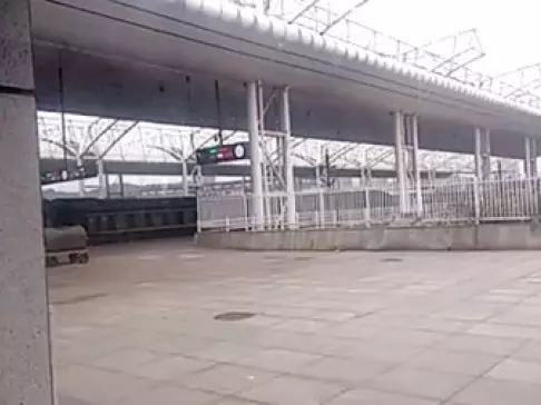 k7512次列车进出抚顺北站