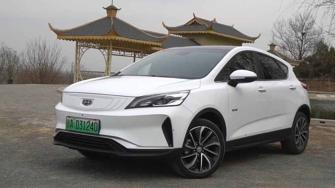 综合续航400km! 体验吉利帝豪GSe长续航版