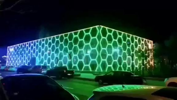 ...负9000交通银行信用卡,现在统计负债超过90万。当然,资产正向发展...