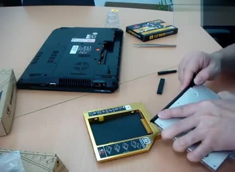 金速缓存盘K25瞬间提速笔记本电脑之ACER 4750G安装教程