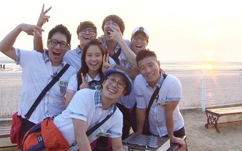 韩国runningman撕名牌环节