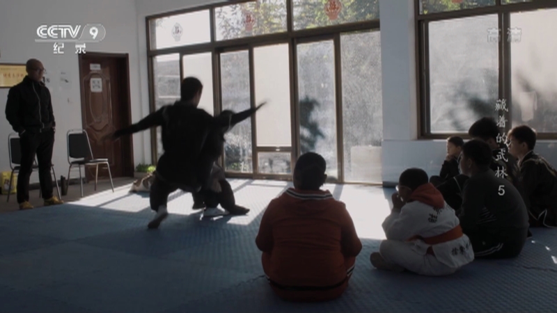 《藏着的武林》第五集:民间武术高手在小村内教武术 传授清朝宫廷...