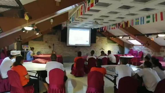 学习4D厨房,卫生,食品安全!我们必须要系统正规起来!