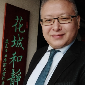 职场导师廖先生 