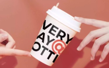 9块9一杯!瑞幸创始人陆正耀再战咖啡市场,新品牌首店落地福州