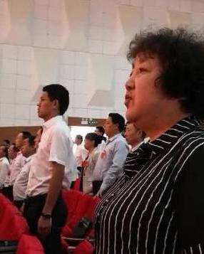 5月30日上午,政协陇南市第四届委员会第四次会议在雄壮的国歌声中...