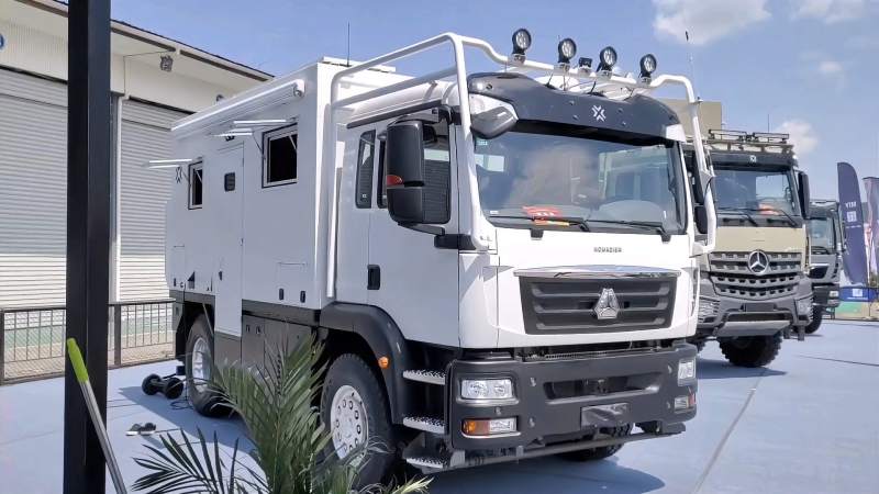 155万汕德卡越野房车亮相!车内顶级配置布局,征服沙漠靠它啦